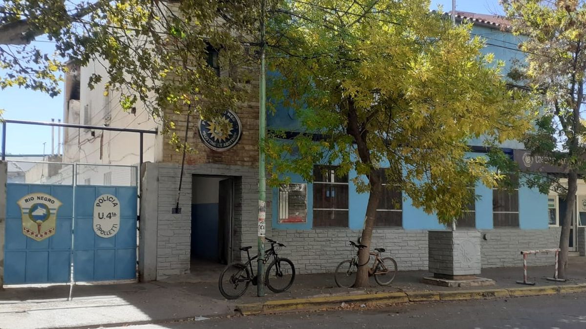 Un mes preso por robar la batería de una combi en Cipolletti