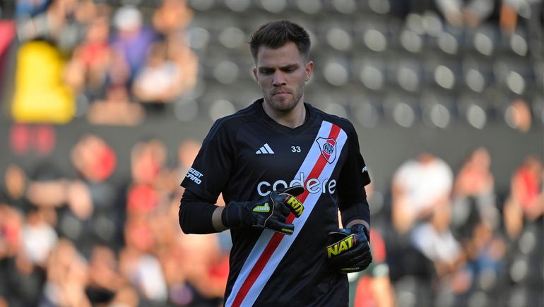 Ezequiel Centurión brilló en River, que no pasó del empate ante Colón