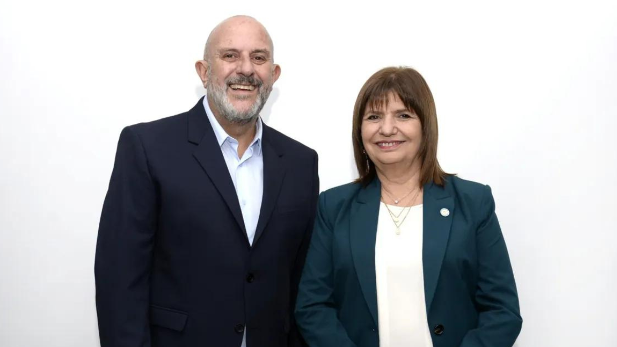 Capozzi: El verdadero monstruo a enfrentar es el populismo