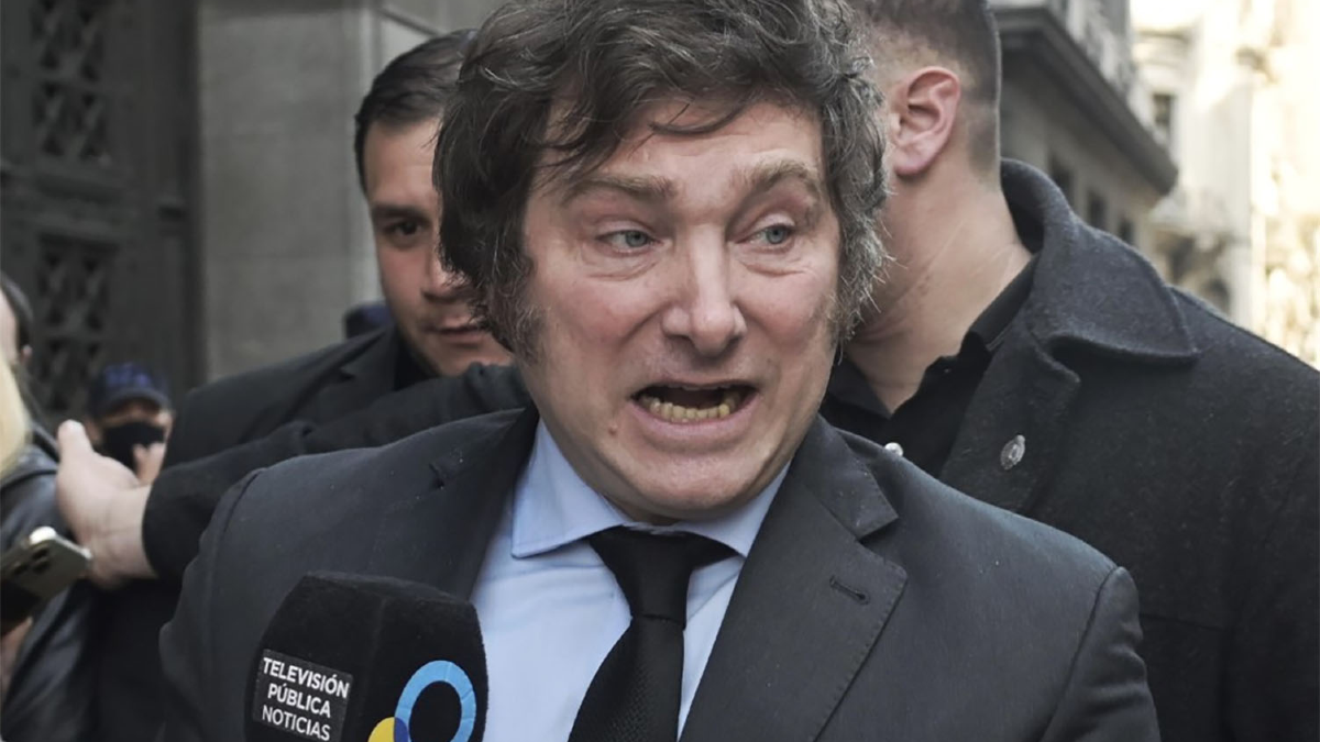 Los memes que se burlaron de Javier Milei tras la búsqueda del voto de JxC