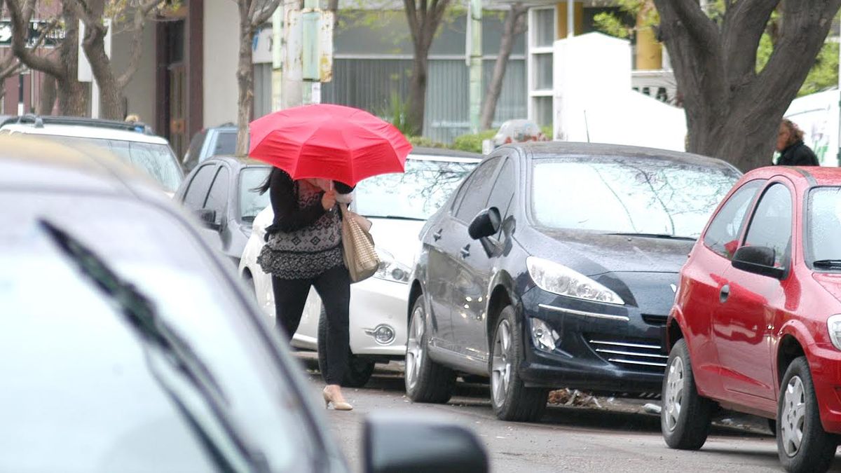 Tres días con lluvia en Cipolletti: el pronóstico del tiempo para este viernes y el fin de semana
