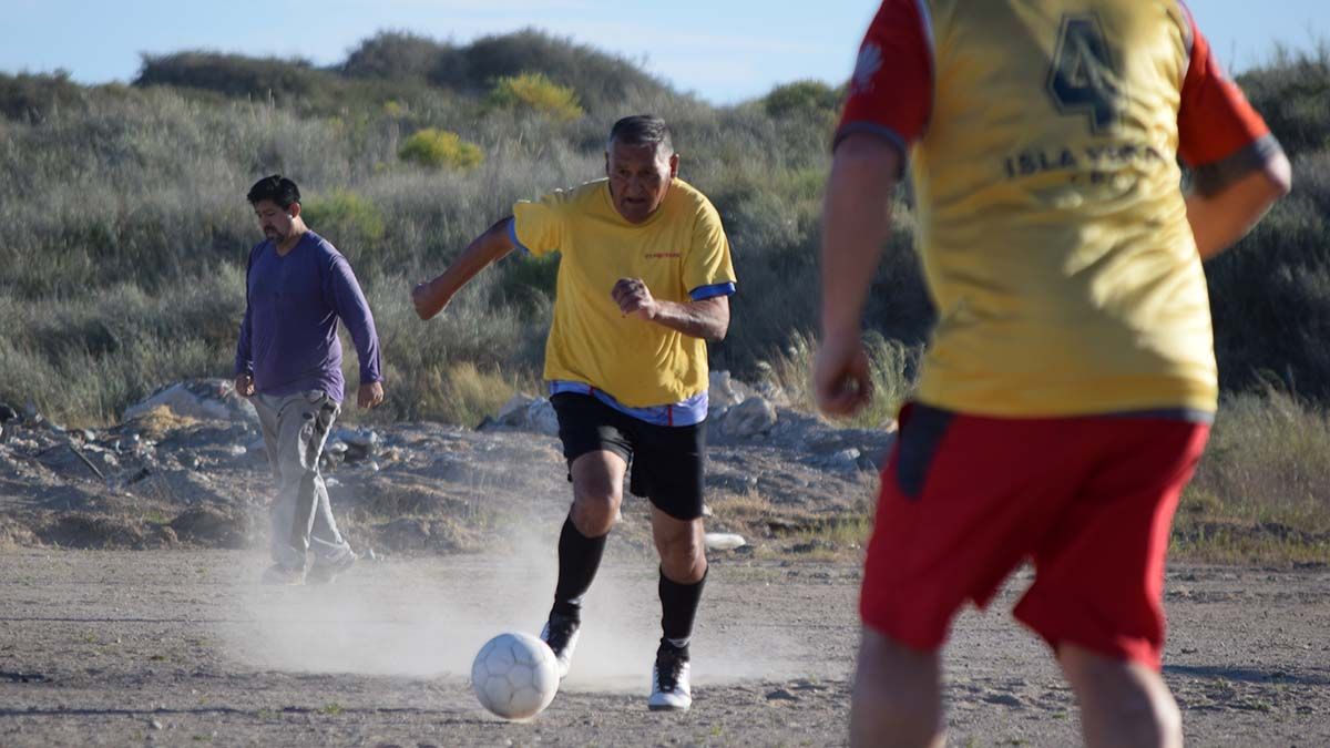 Cacho Ponce, la leyenda viviente del fútbol del este rionegrino