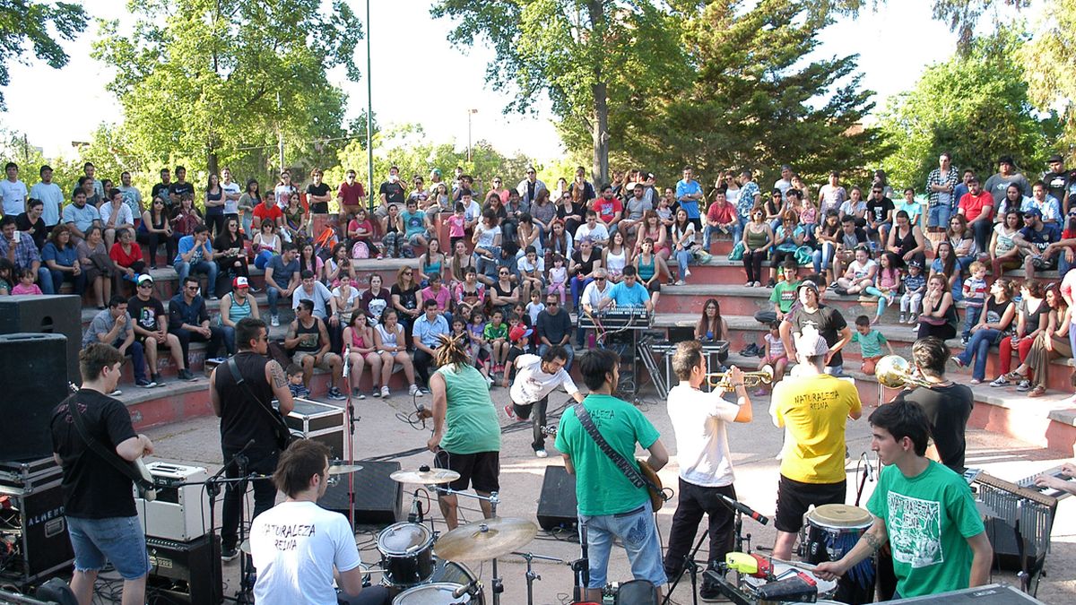 Cipolandia, con Fortalece Reggae y Naturaleza Reina
