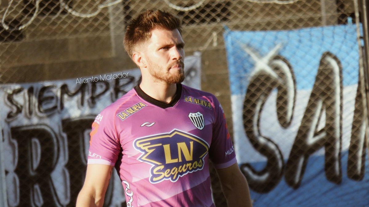 Gallardo quiere que el arquero cipoleño Ezequiel Centurión regrese a River