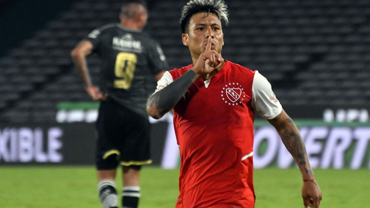 El drama y la pesadilla detrás del feo gesto de una figura del Rojo