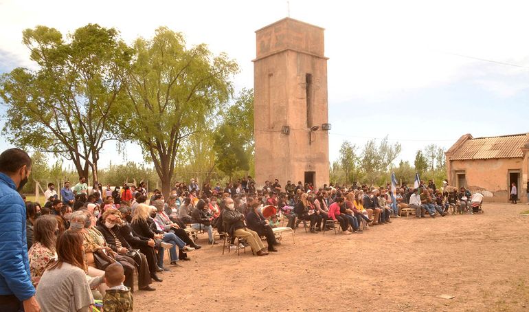 Emotivo acto por los 90 años de la histórica Escuela 109
