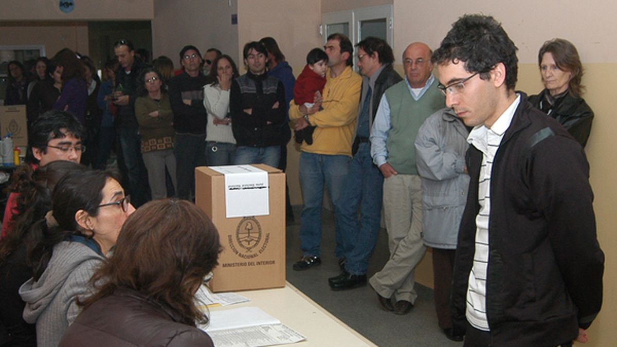 Comenzó El Pago A Los Presidentes De Mesa De Las Elecciones Del 23 De