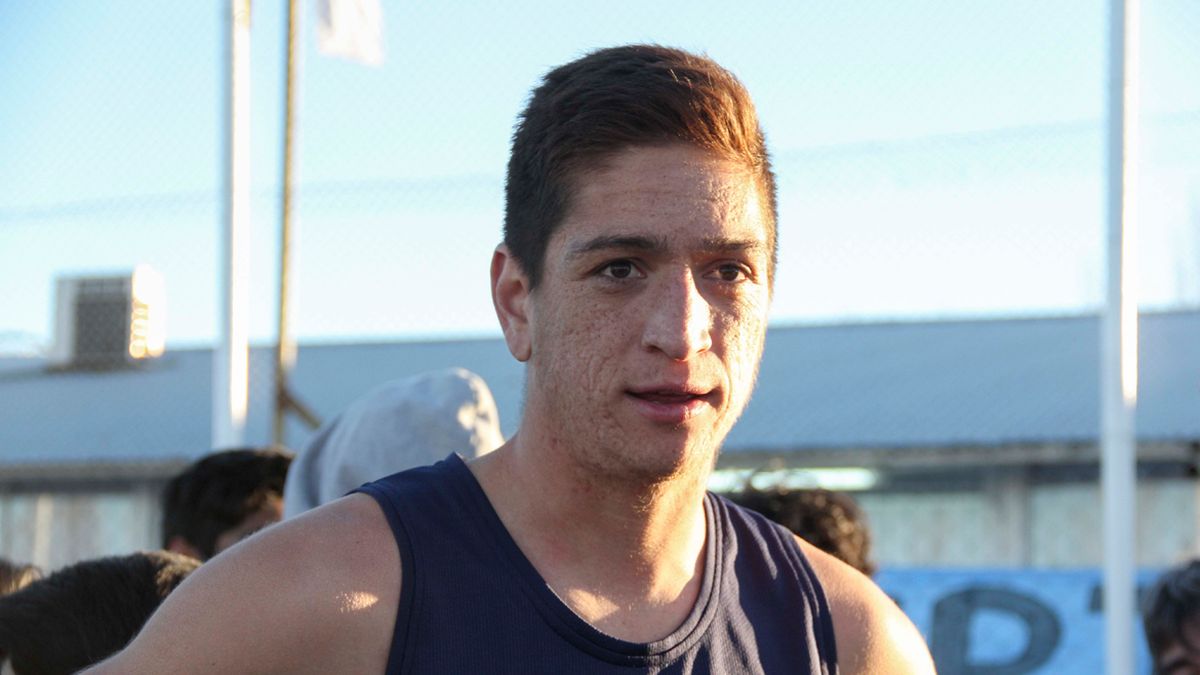 Mora, el capitán del nuevo campeón de la Confluencia